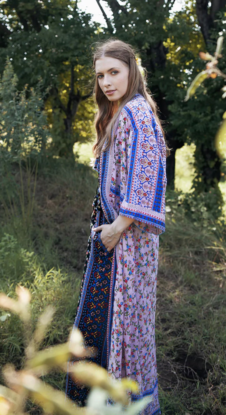 Tulle + Batiste ~ Harper Kimono – KelK. Styling Fashion Events