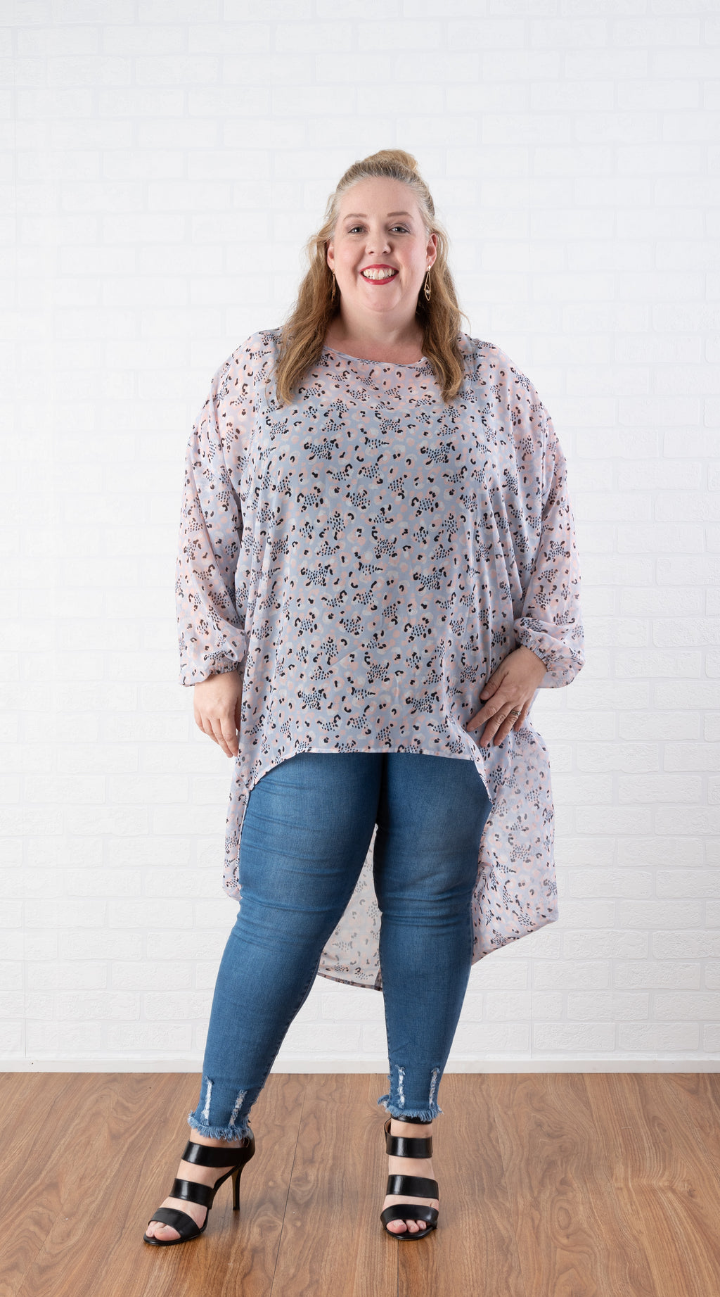 KelK. Rosa Dip Tunic Top – KelK. Styling Fashion Events